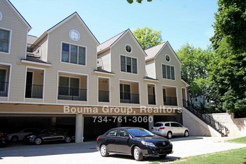 Stadium Commons - Condo Hotline - Condo Hotline