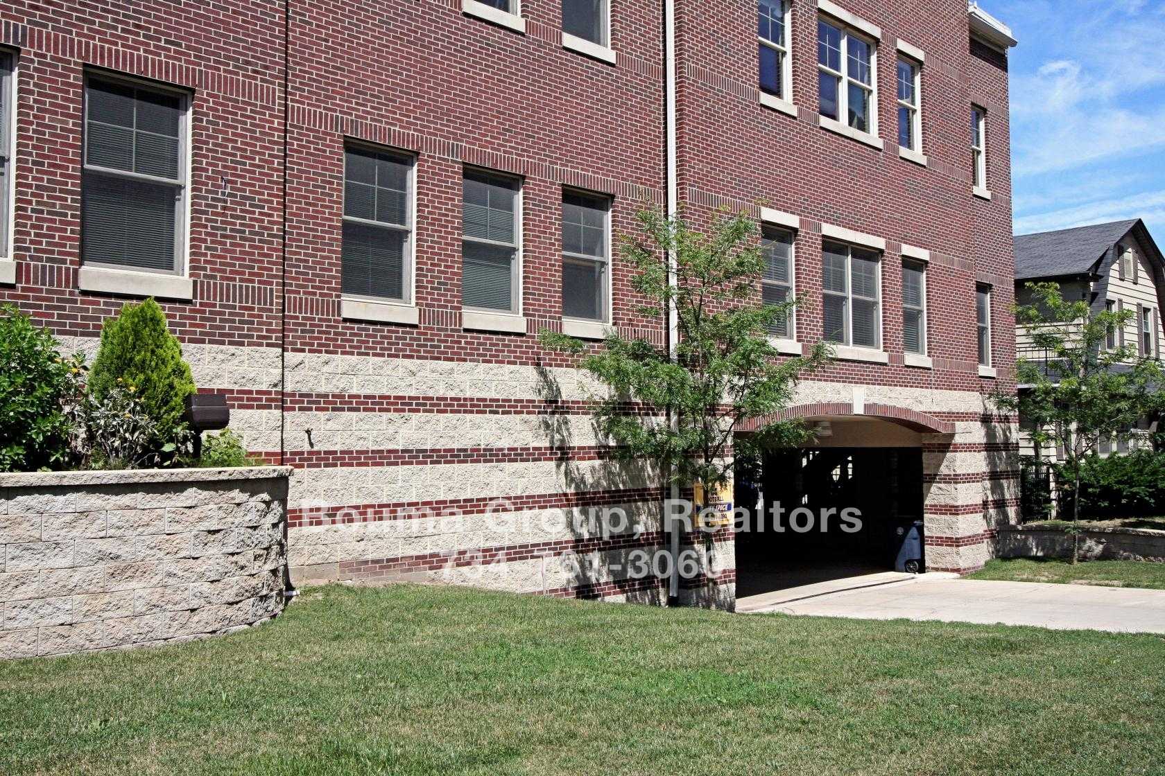 Stadium Commons - Condo Hotline - Condo Hotline