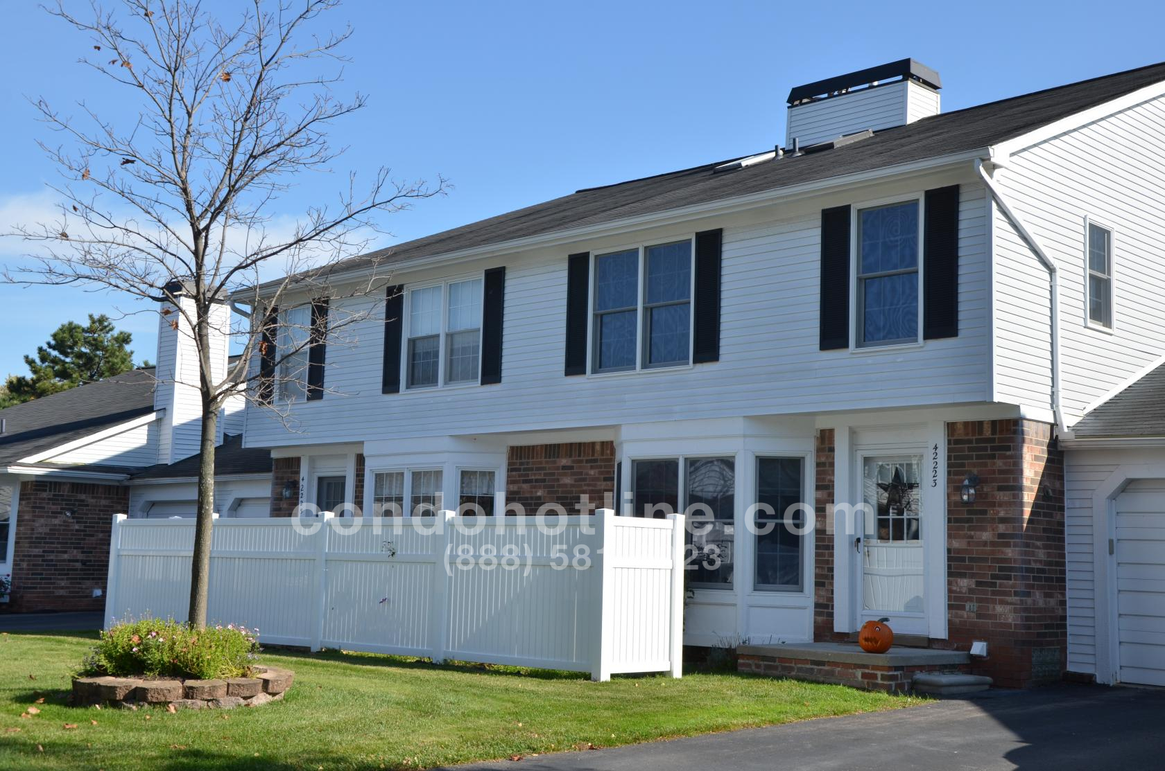 Old Pond Circle - Condo Hotline - Condo Hotline